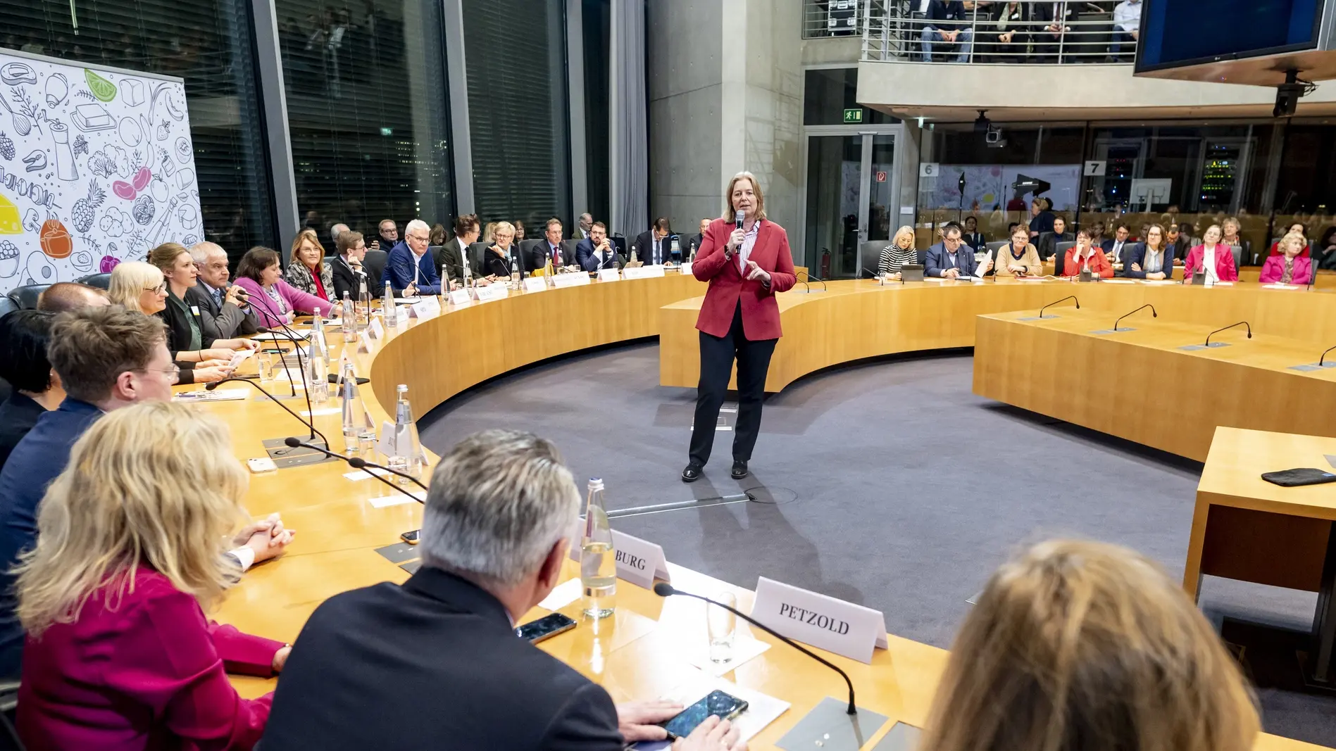 Wochenzeitung Das Parlament | Nachrichten aus dem Bundestag